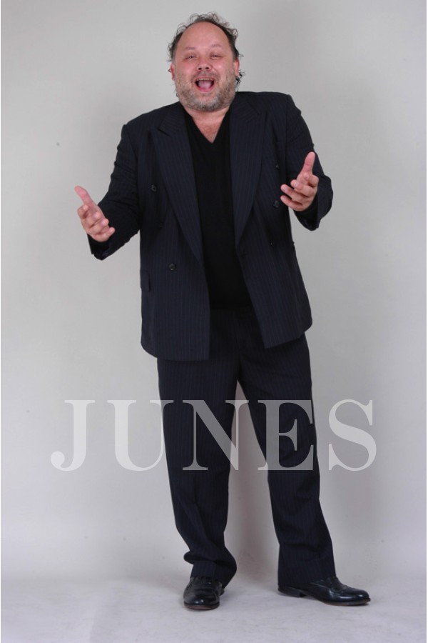 ウォルター ロバーツ(Walter Roberts)のモデル情報 - 外国人・ハーフモデル事務所JUNESMODELS