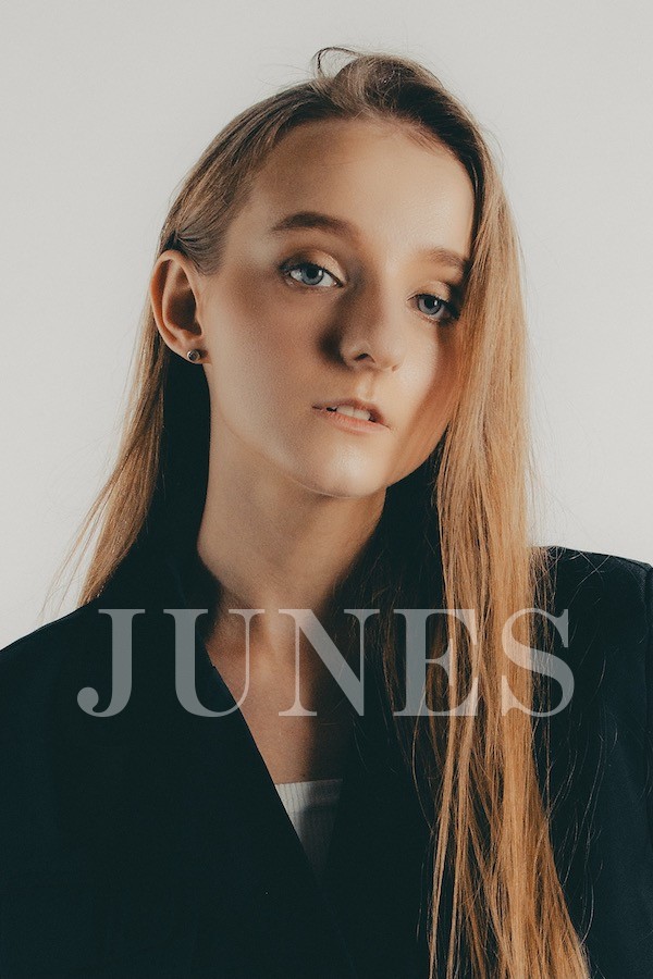 サーシャ ピー(Sasha P)のモデル情報 - 外国人・ハーフモデル事務所JUNESMODELS