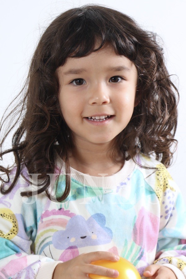 リディア エー(Lidia A)のモデル情報 - 外国人・ハーフモデル事務所JUNESMODELS