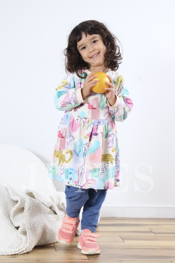 リディア エー(Lidia A)のモデル情報 - 外国人・ハーフモデル事務所JUNESMODELS